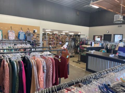 Newton Iowa | The Well Thrift Store